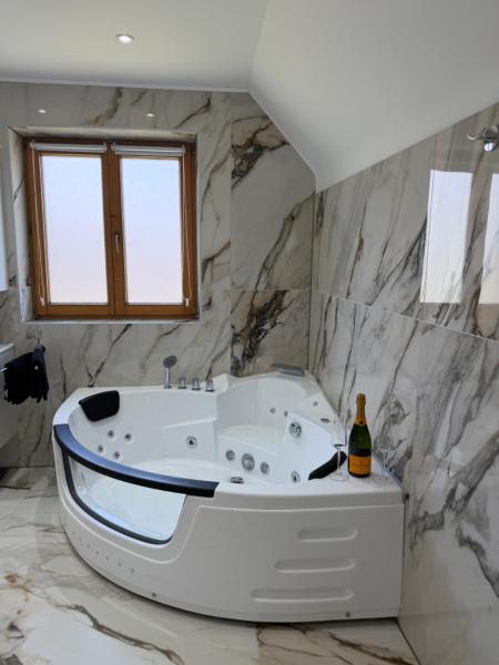 Premium Whirlpool Residence Jr - Free Parking - Kapfenberg