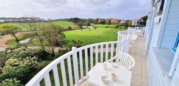 Vendée Golf, Appartement Avec Magnifique Vue Sur Le Golf - Vendée