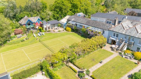Fingals - Sleeps 14 - Buckfastleigh