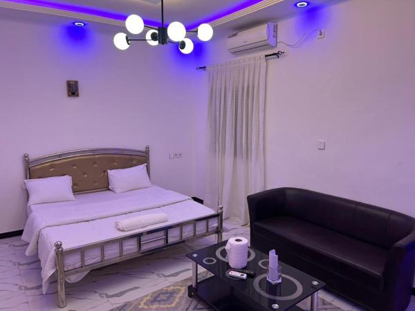 Kane Résidence, Chambres Meublées, Confortables Et Abordables à Saint-louis - Sénégal
