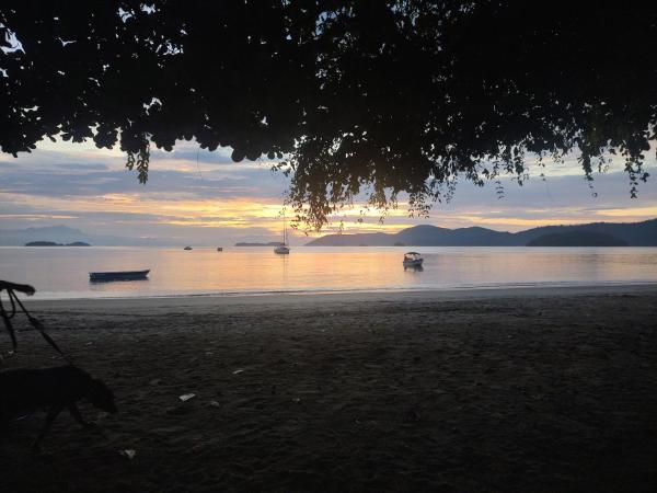 Dormitório Compartilhado 5 Simples Econômico A Poucos Passos Da Praia Do Pontal E Do Centro Historico - Paraty
