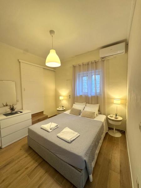 Spiros Apartment - Loggos, Paxos - Paxi