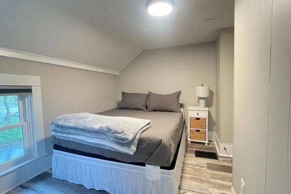 Waterfront Cape 3br 2 Bth Fire Pit - Bangor, ME