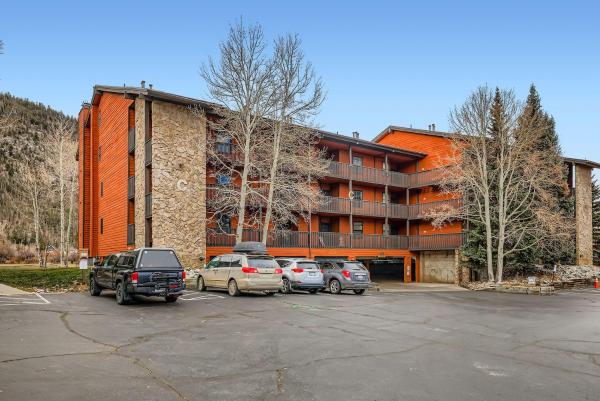 Frisco Hotspot - Hot Tub & More, Sleeps 4 - Frisco, CO
