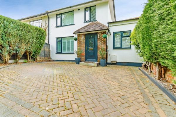6 Copse View Cr2 8hh - Redhill