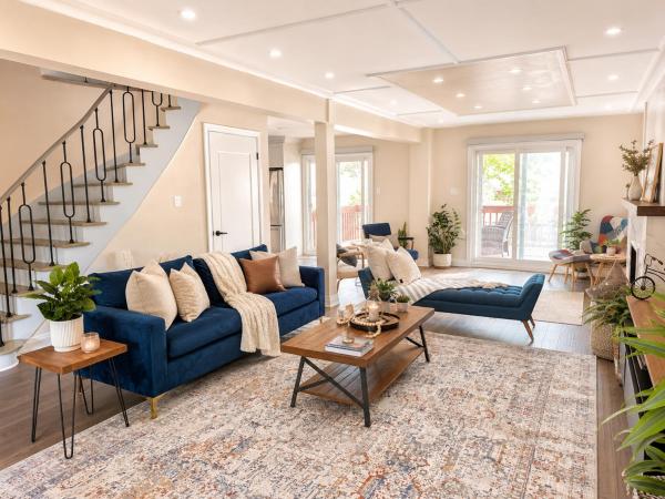 Lux Spacious Home Near Yonge St - Newmarket