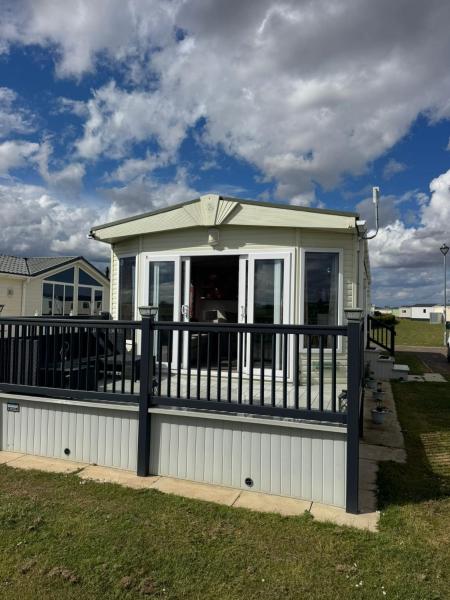 Golden Anchor Holiday Park - The Knightsbridge - Coastal Caravan Breaks - Anderby Creek