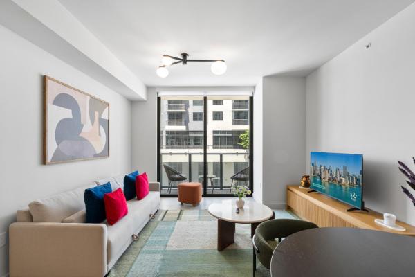 Downtown Miami Condo Near Bayside W Free Parking - Miami, FL