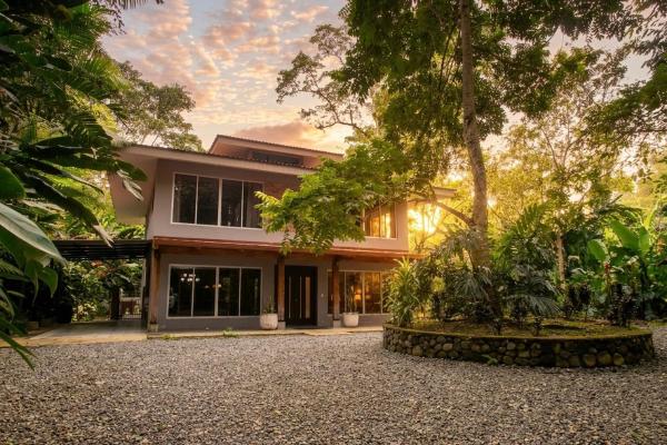 Coffee State Guest House - Limon