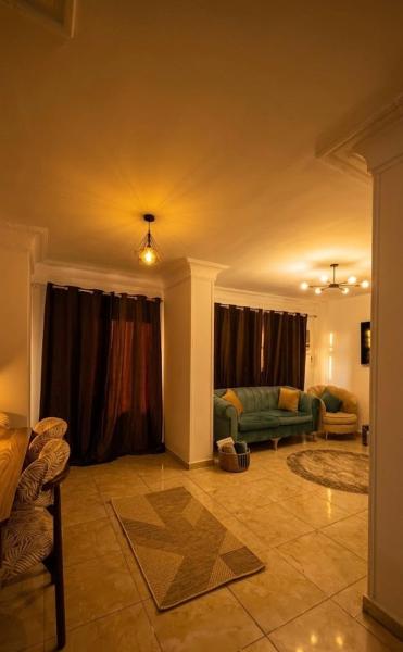 Private Entrance Flat - Cairo