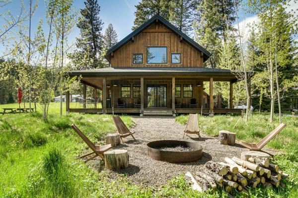Cozy Cabin Nestled At The Base Of Tamarack Resort! - Tamarack Ski Resort, ID