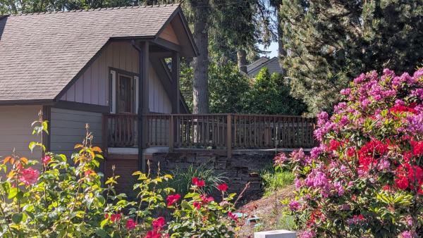 Emerald Retreat - Eugene, OR