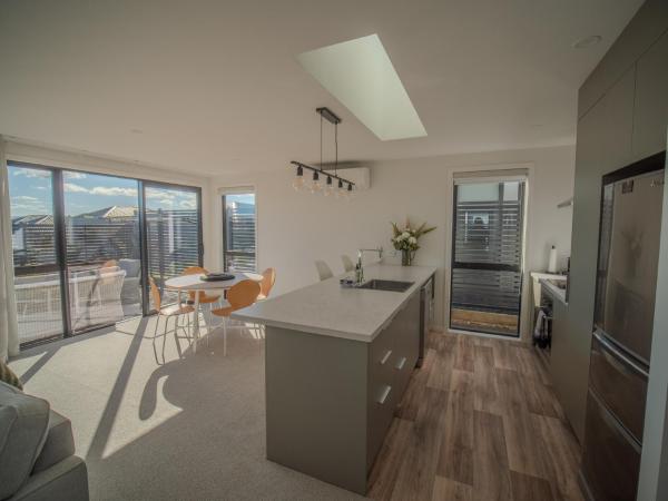 Modern, Cosy Retreat - Taupo