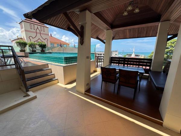 Jomtien Beach Penthouses - Pattaya City