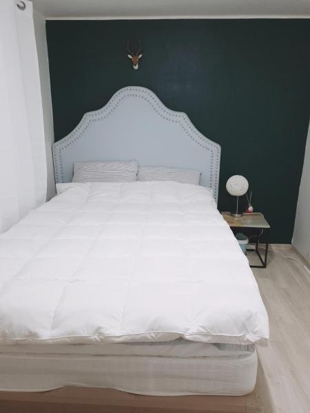 6, Near Sangsu Stn, 1st Floor, Quiet Area - Seoul