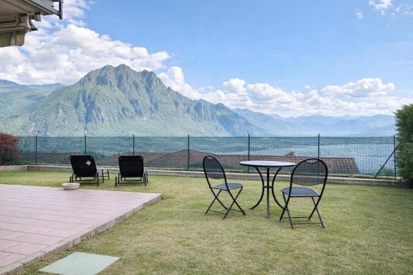 Appartamento Vista Lago Con Giardino E Piscina - Castro (Bergamo)