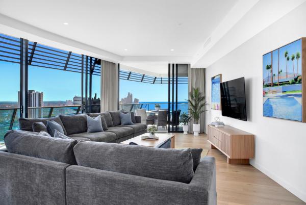 Coastal Breeze Skyhome At Oracle Level 36 - Broadbeach
