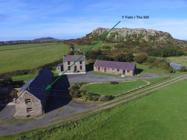 Y Felin - The Mill - Whitesands Bay
