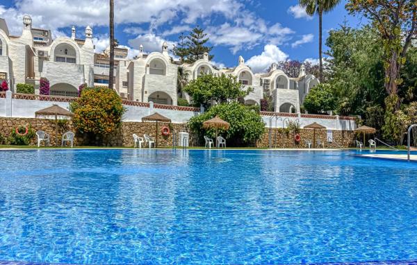 1 Bedroom Pet Friendly Home In Benalmádena - Fuengirola