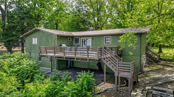 Incredible Cottage With Breathtaking Views From The Amazing Deck, The Perfect Base For Exploring The Area Around Mentone, Alabama - Mentone, AL
