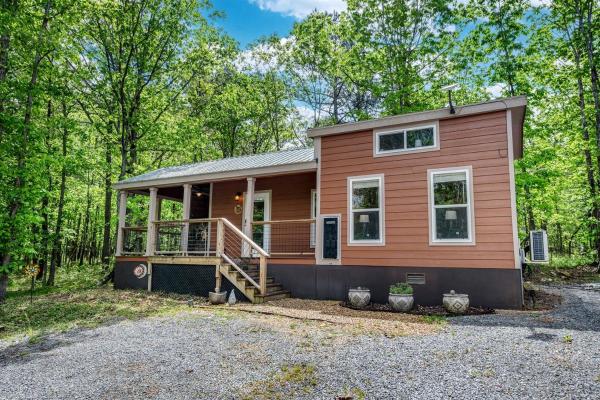 Peaceful Secluded Cabin With Hot Tub And Fantastic Views Of The Surrounding Woods In Mentone, Alabama - Mentone, AL