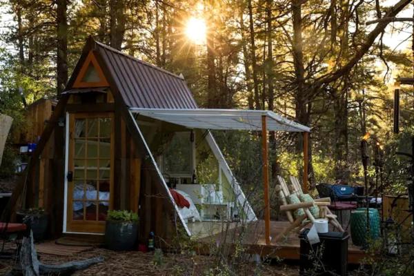 Convertible A-frame Cabin With Epic Deck Views & Outdoor Shower In Mount Carmel, Utah - Zion National Park