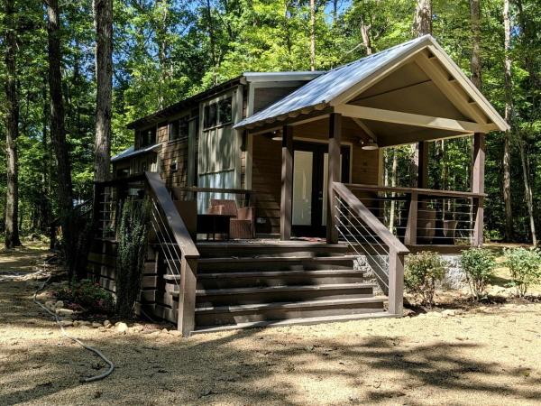 Memorable Wooden Cabin Next To Great Hiking Trails In Monteagle, Tennessee - Monteagle, TN