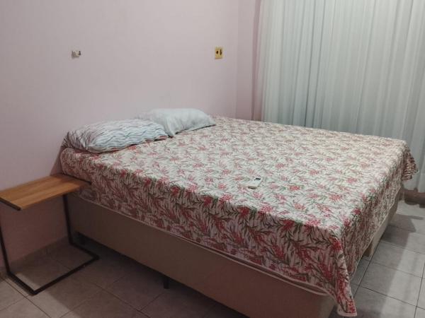 Quarto Privativo Em Casa Ampla Próximo à Ufersa, Uern E Ifrn - Mossoró