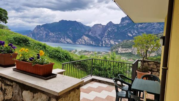 Airone-garda Lake Panorama - Nago-Torbole