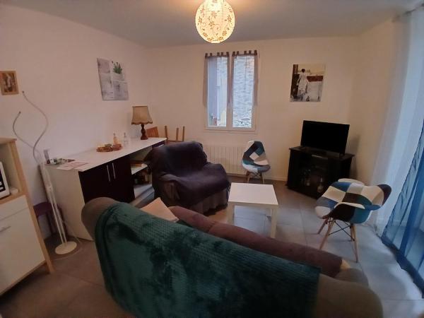 Charmant T4 Duplex Coeur De Village - Saint-Geniez-d'Olt