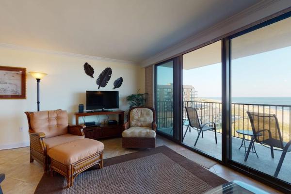 Sea Colony Ocean 7th Floor Condo With Free Wifi Shared Sauna & Pool - Bethany Beach, DE