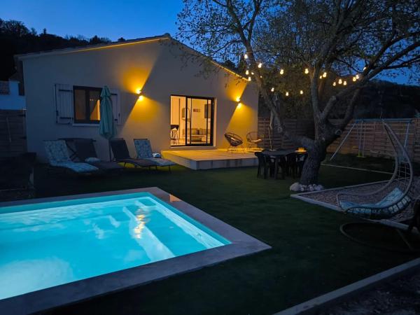 Charmante Villa Avec Piscine Privée à Saignon - Apt