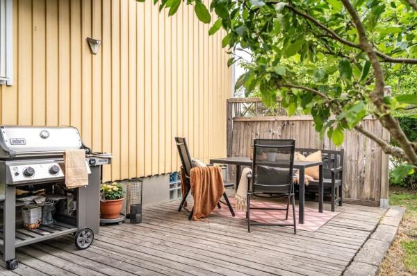 Big House With Lovely Garden, Close To Metro And City - Stockholm