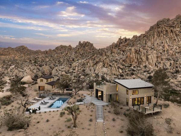 Boulders Gate By The Cohost Company - Joshua Tree National Park