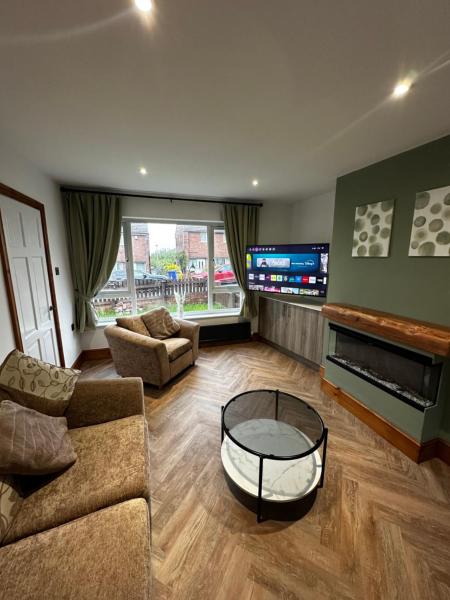 Luxury Home In Barnsley - Barnsley
