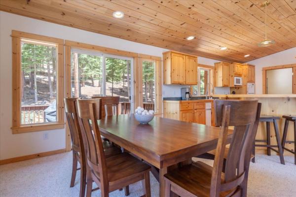 Trailside Cabin Hot-tub 2 Miles To Lake - Lake Tahoe