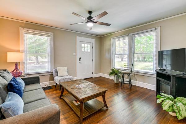 Charlotte Duplex Close To Uptown And Sports - Charlotte, NC