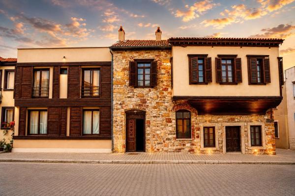 Nill's Stone House Otel - Çeşme