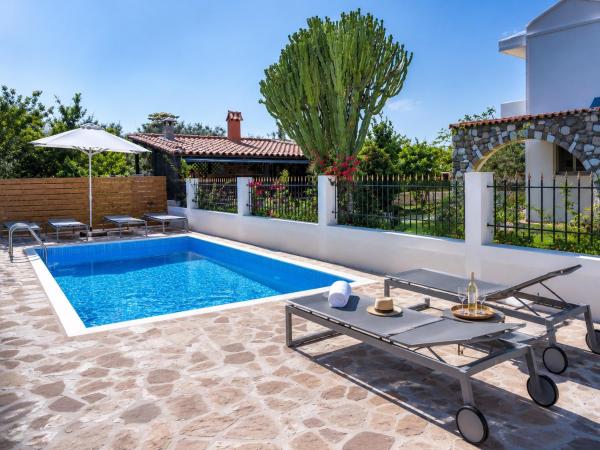 Villa Elysian Private Pool & Garden View - Кос