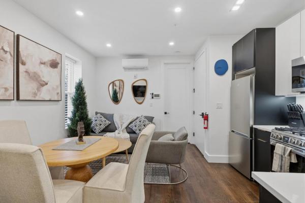 Chic 2br Nyc Access & World Cup Stay With Parking - New York