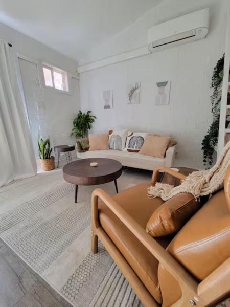 Juniper Loft - Fifa Midtown Gem- Private Parking - Brookhaven, GA