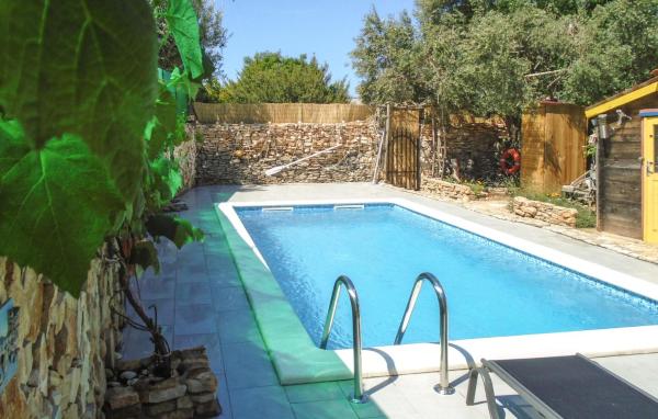 Awesome Home In Peroj - Fasana