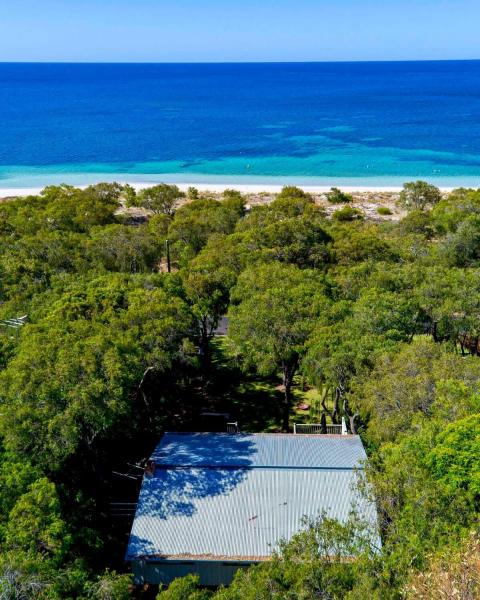 Edgewater On Quindalup Beachfront - Dunsborough