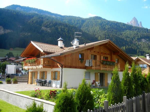 Anna Apartment - Pozza di Fassa