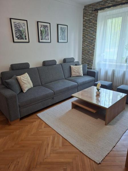 Luna Apartment With Free Parking - Košice