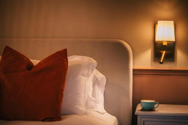 Boot & Shoe - Leicestershire
