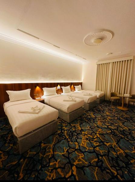 Kamal Al Dhahabi Hotel - Medina, Saudi Arabia