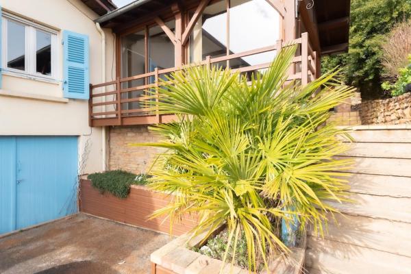 La Maison Familiale -Terrasse & Parking Privé - Cluny