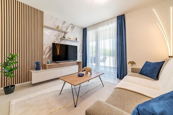 Hajnal Residence #5 Deluxe With Balcony By Mital - Szeged