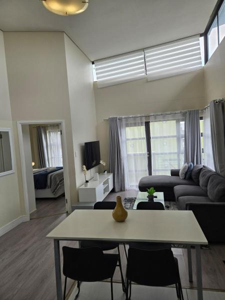 Beautiful 2 Bedroom Unit, Inverter & Complex Pool - Midrand